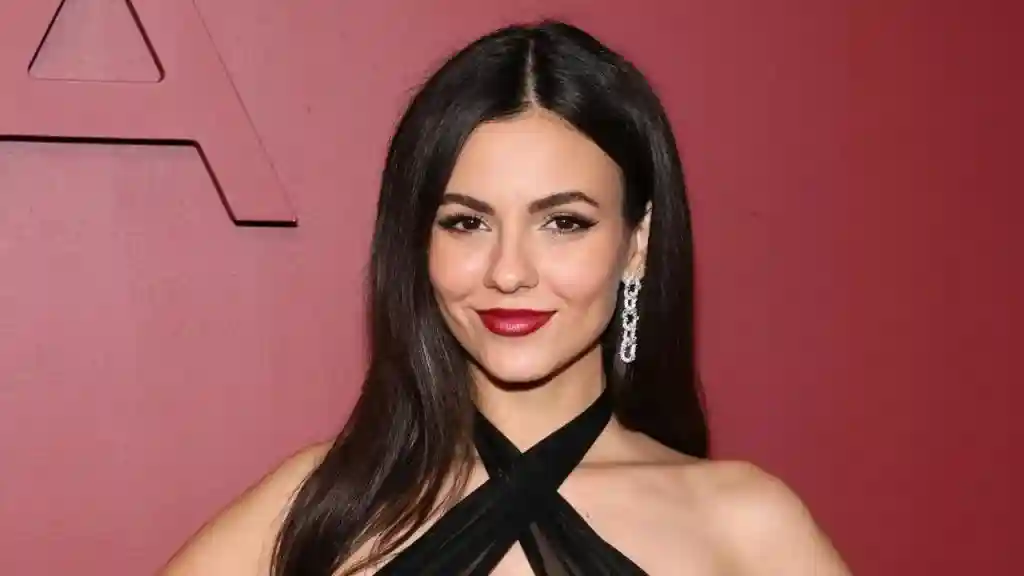 Victoria Justice Net Worth: A Look at Her Career & Income | Career Updraft